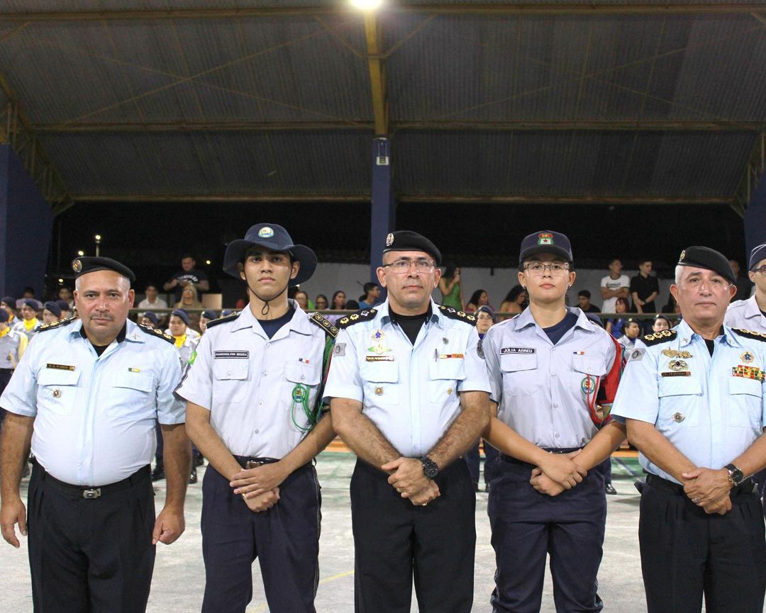 3º CPM: Solenidade de Promoção e condecorações com entrega de alamares ...